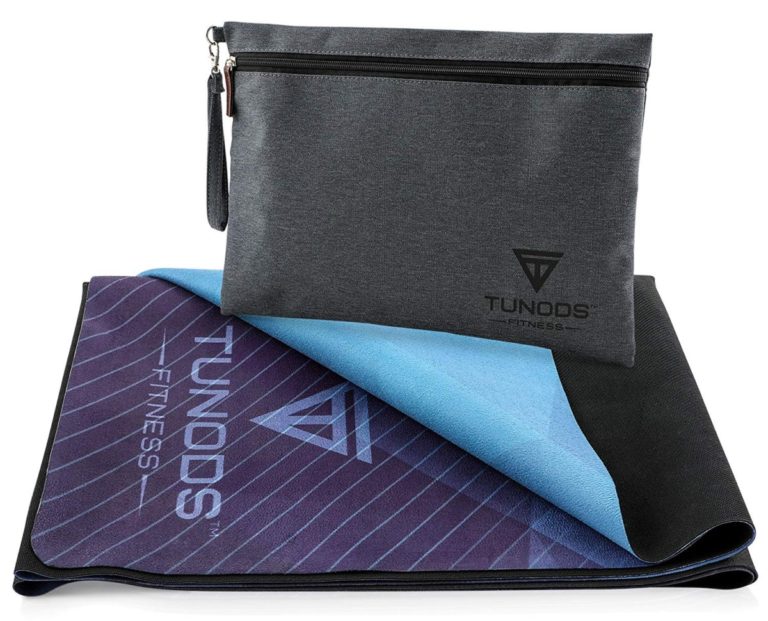 Gifts For Travelers: Our 33 Top Picks