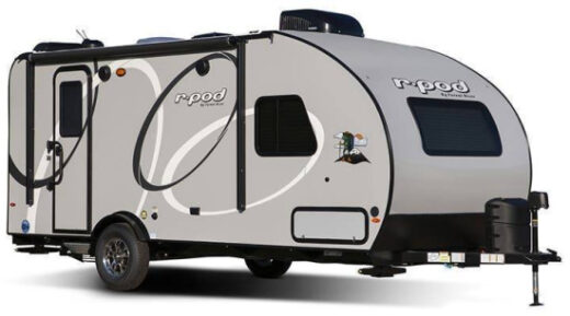 What is the Best Travel Trailer Under 5000 lbs? (7 Lightweight Favorites)